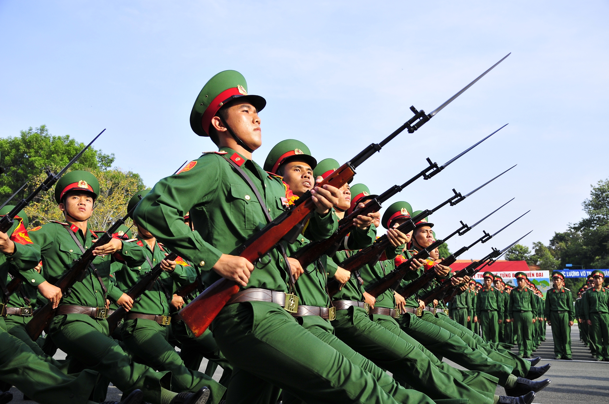 Lực lượng vũ trang TPHCM phát huy truyền thống, hoàn thành thắng lợi ...