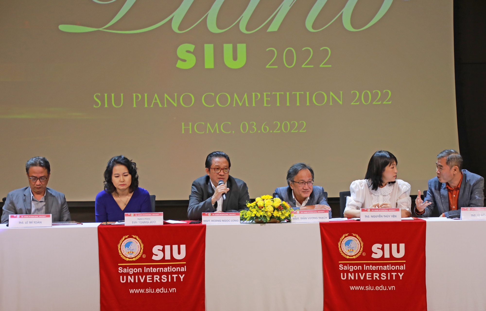 Cuộc thi Piano SIU