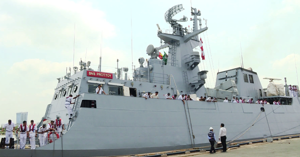 Tàu hộ tống Bangladesh thăm TPHCM